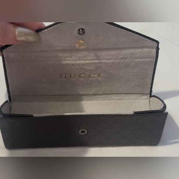 Gucci | Accessories | New Gucci Small Triangular Glasses Case With ...